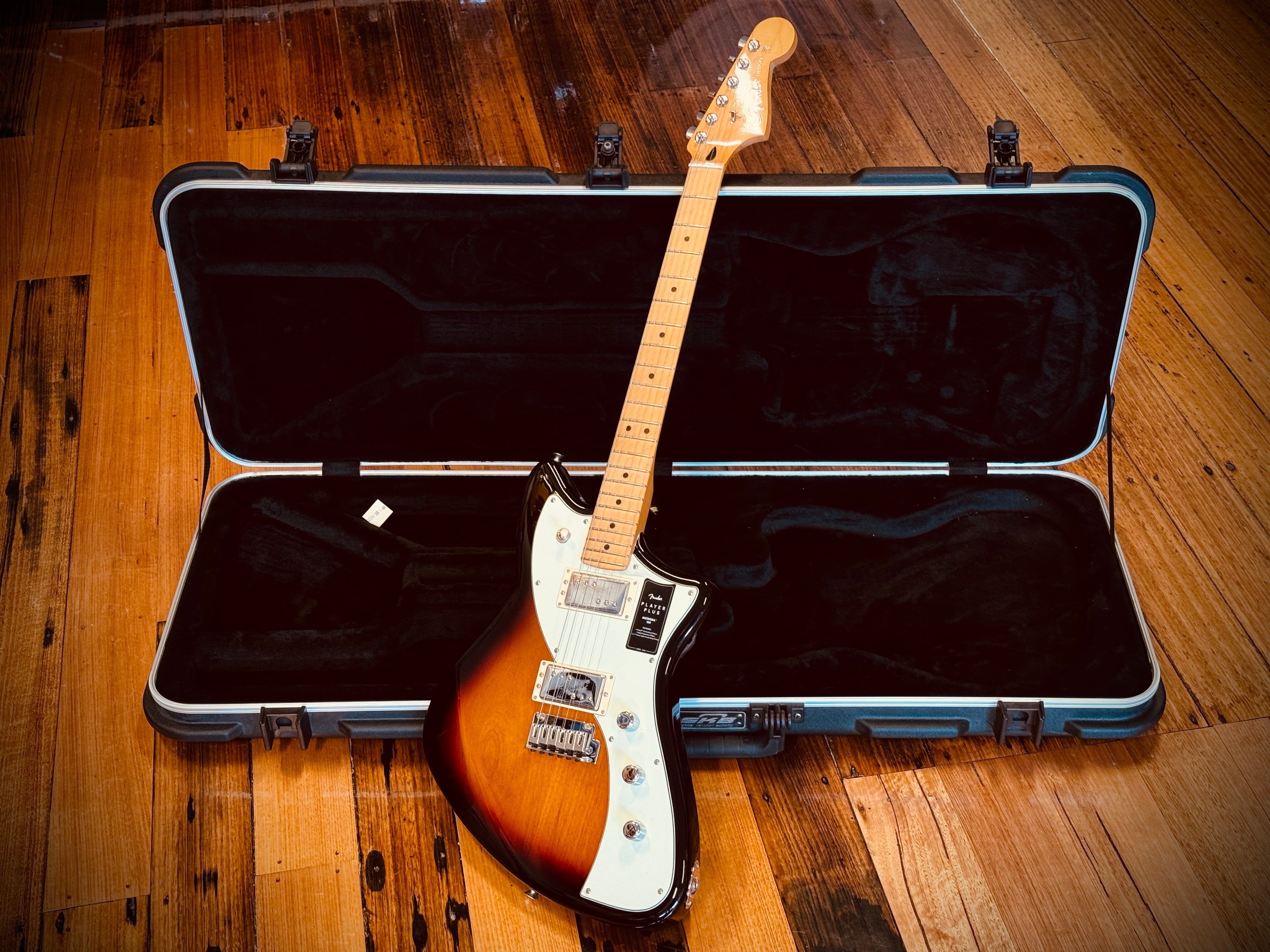 Fender Meteora – Classic Guitars and Amps