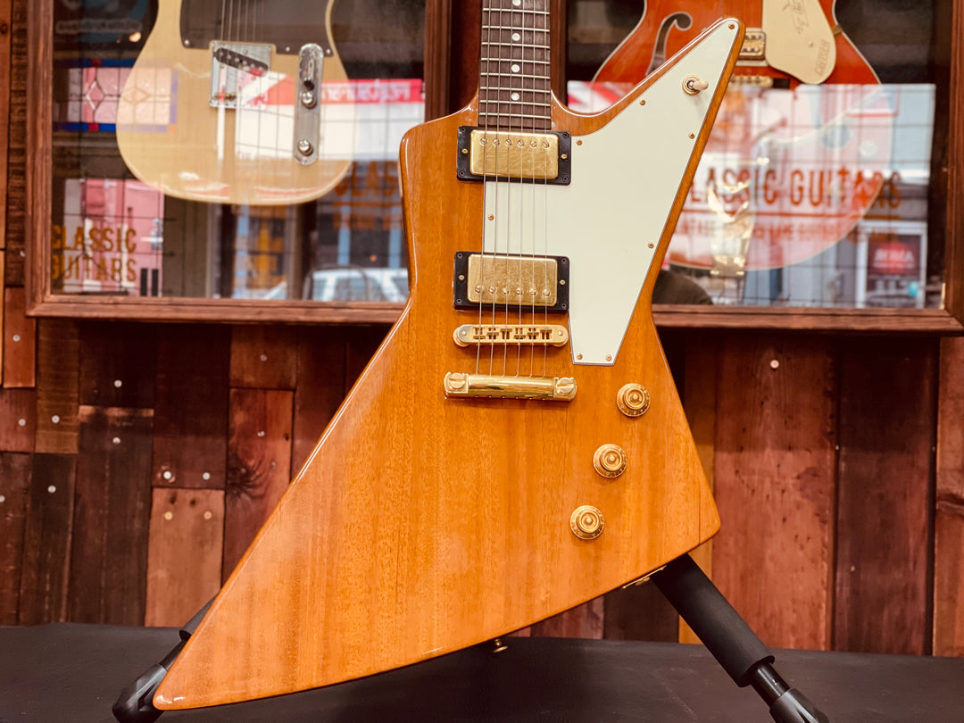 Gibson Explorer – Classic Guitars and Amps