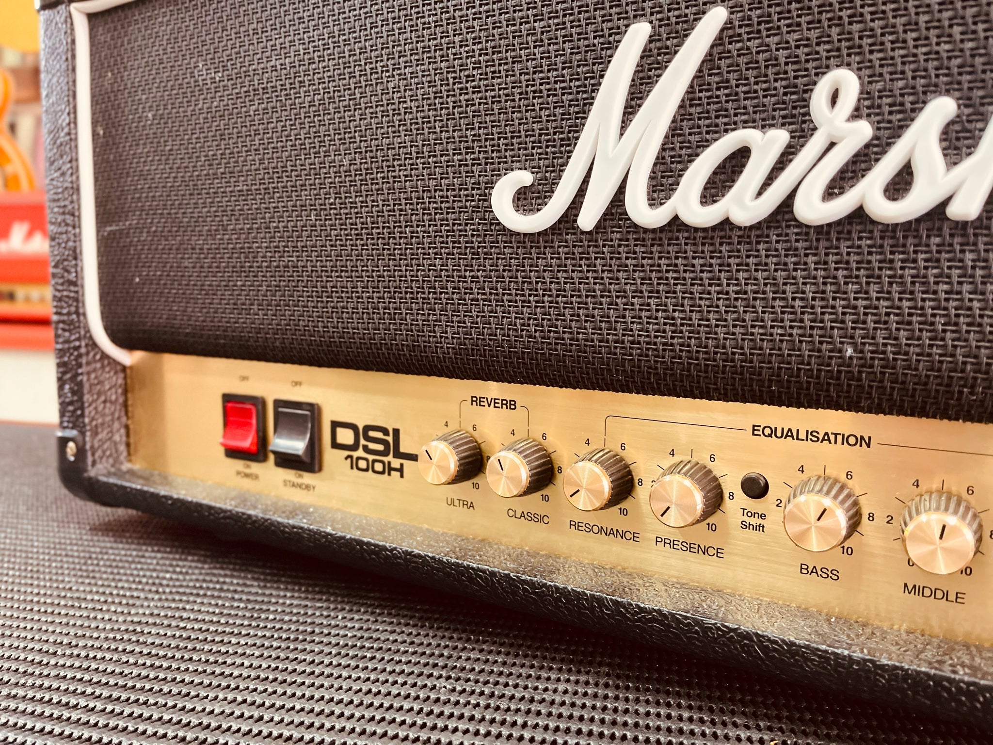 Marshall DSL 100H – Classic Guitars and Amps