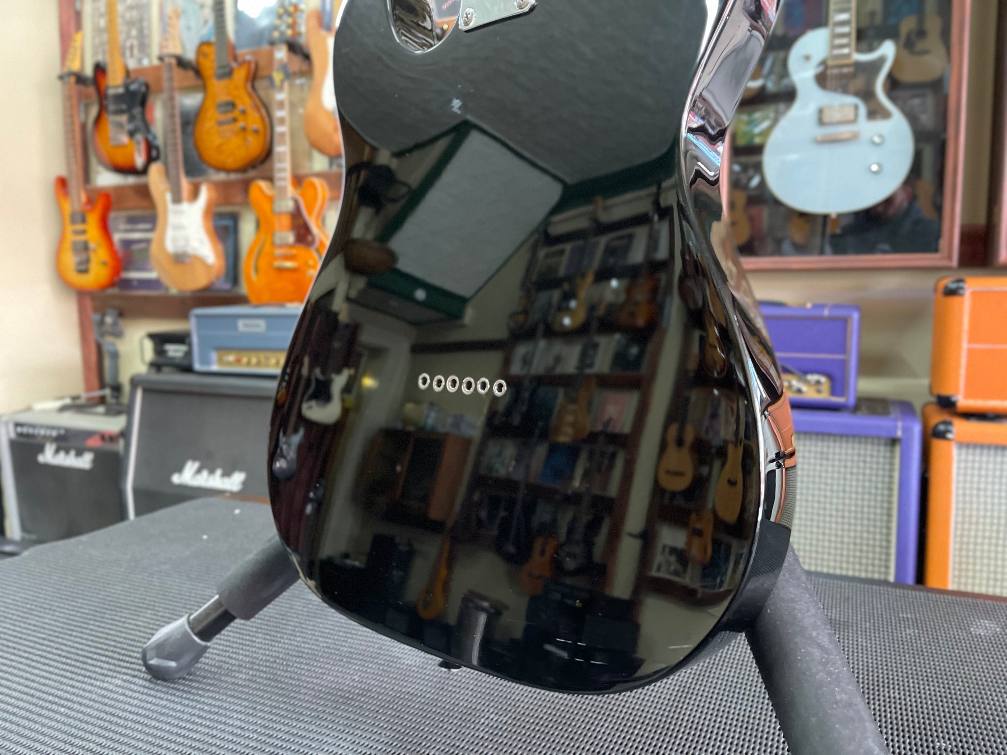 Fender squire Tele – Classic Guitars and Amps