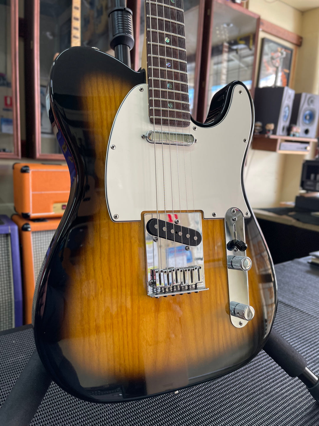 Fender Ash deluxe USA – Classic Guitars and Amps