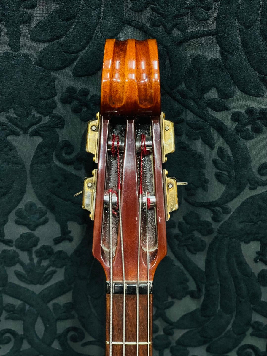 Maton Baroque Bass – Classic Guitars and Amps