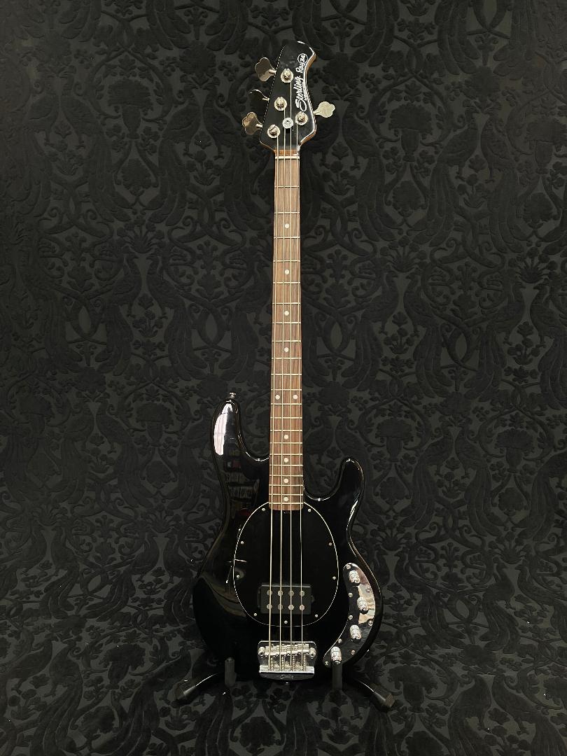 Sterling Ray34 – Classic Guitars and Amps